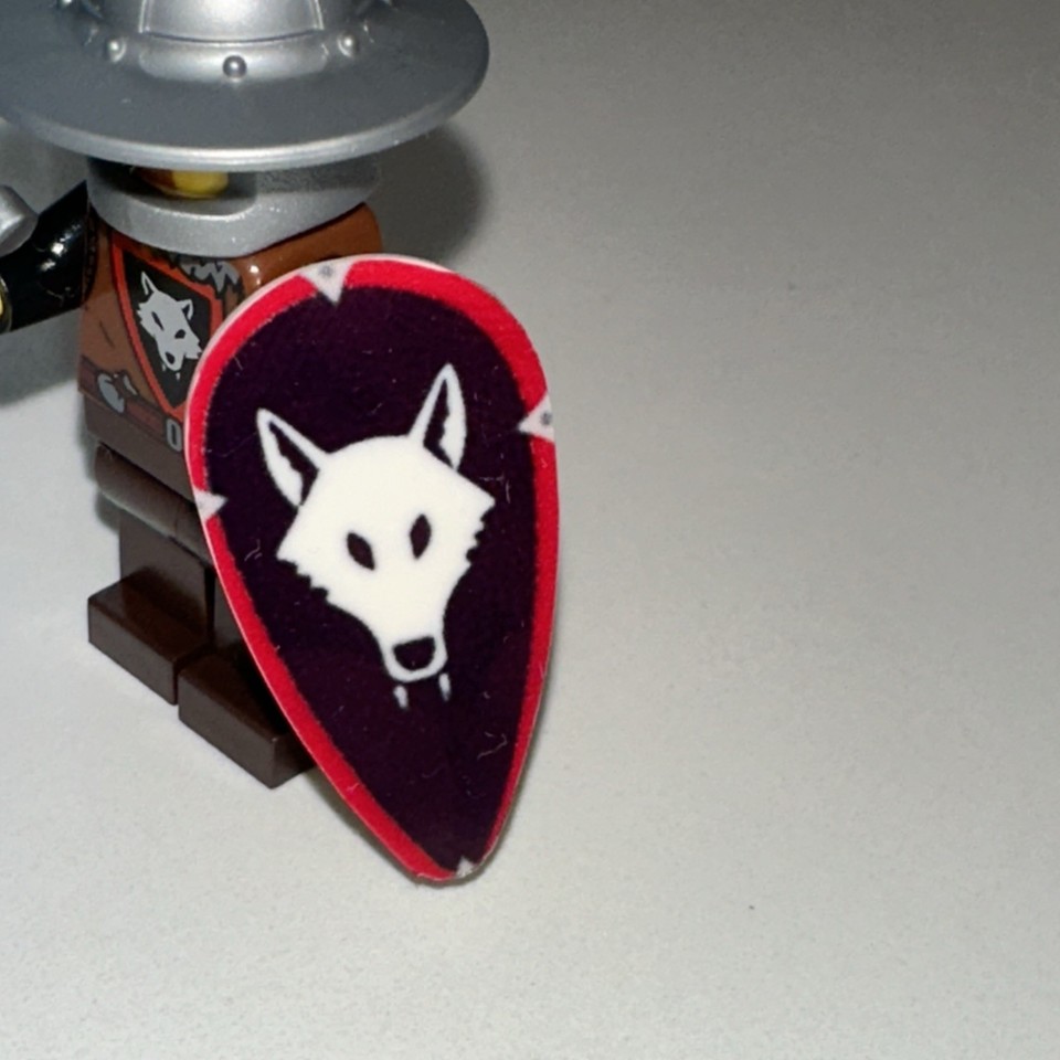 71 Lego Wolfpack Full Army Knight Mini Figures With Custom Shields And ...