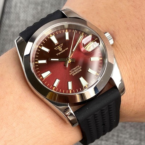 36mm Sapphire Glass NH35A Automatic Men Watch Polished Bezel Red ...