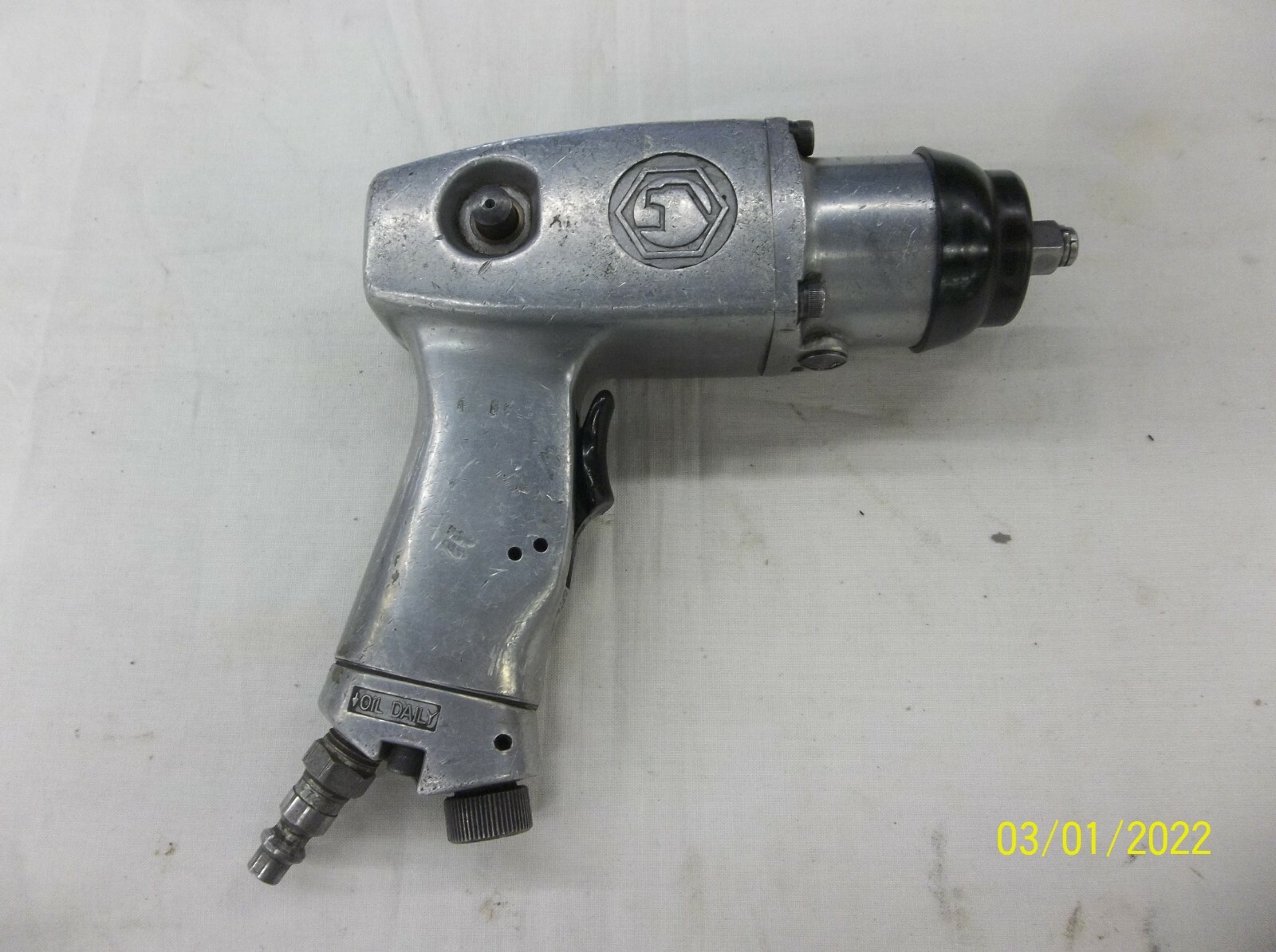 Matco Tools 3/8" MT1721 Pneumatic Impact Wrench Air Gun 3/8 for sale ...