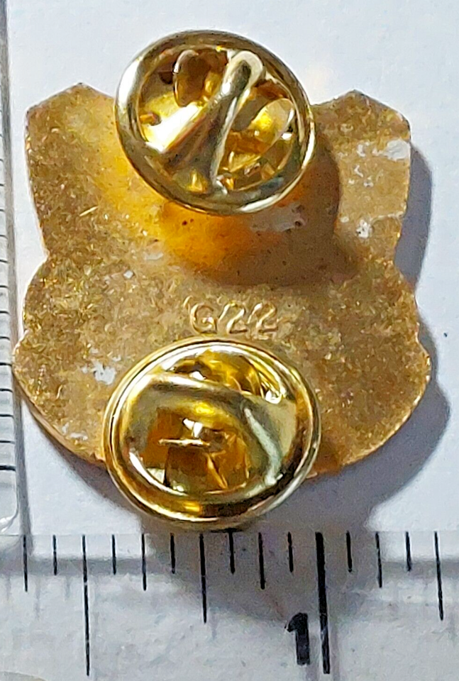 U.S. Army DUI Unit Crest G22 39th Field Artillery Regiment Lapel Pin ...