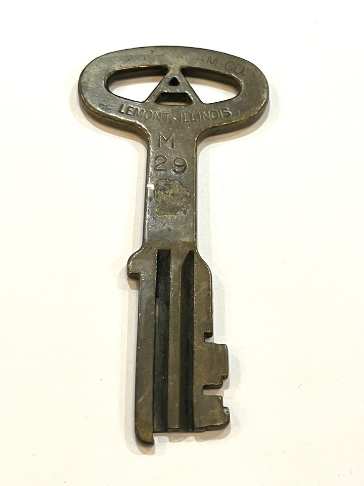 FOLGER ADAM CO Lemont Illinois Brass Prison Jail Cell Key Montgomery ...