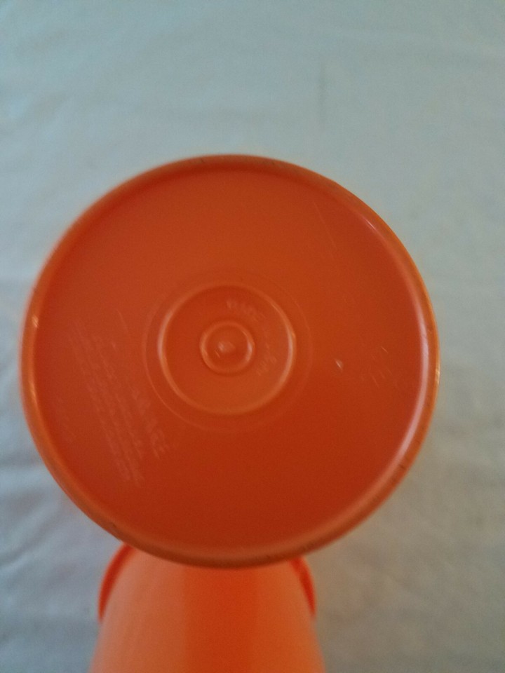 VTG Tupperware Round ORANGE #321-7 Lid & Spout & ORANGE 262-13 Lid ...