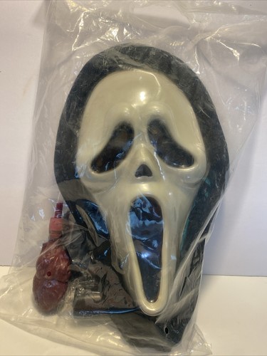 Scream Mask Bloody Bleeding Halloween Costume Ghost Face Heart Pumping ...