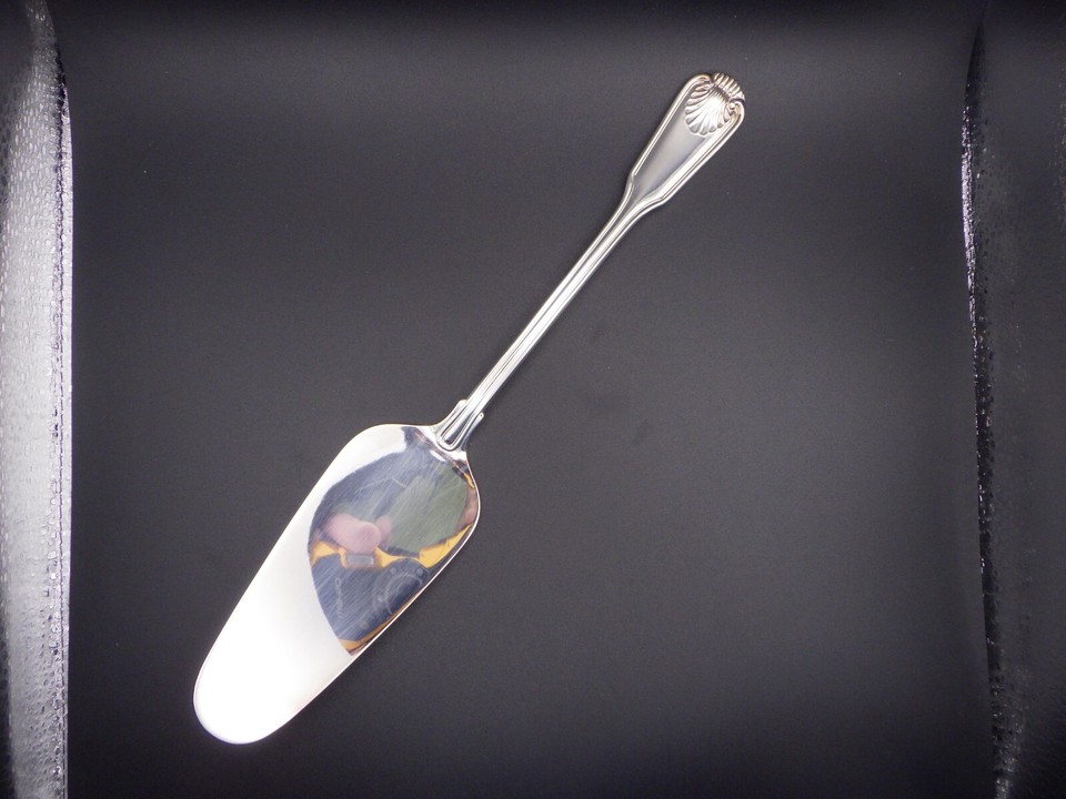 Towle BOSTON SHELL Stainless GLOSSY 18/10 Silverware Flatware "YOU ...