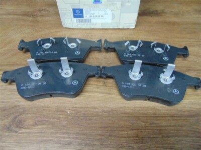 Front Wheel Brake Pad Parts Kit - Genuine Mercedes - A1644200920 - X164 ...