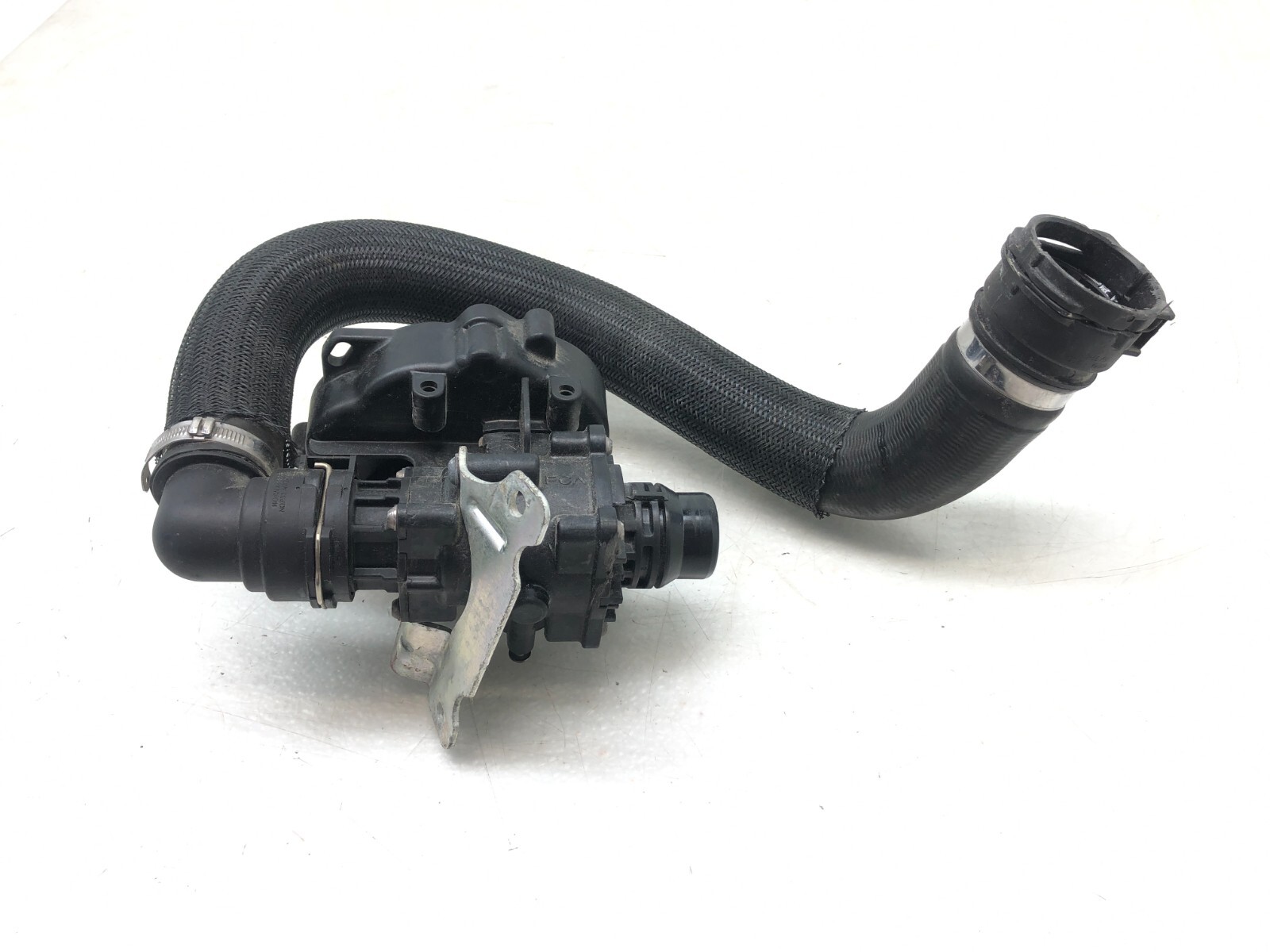 Roe 2019 ALFA ROMEO Stelvio OEM Auxilliary Water Pump 04893691AB for ...