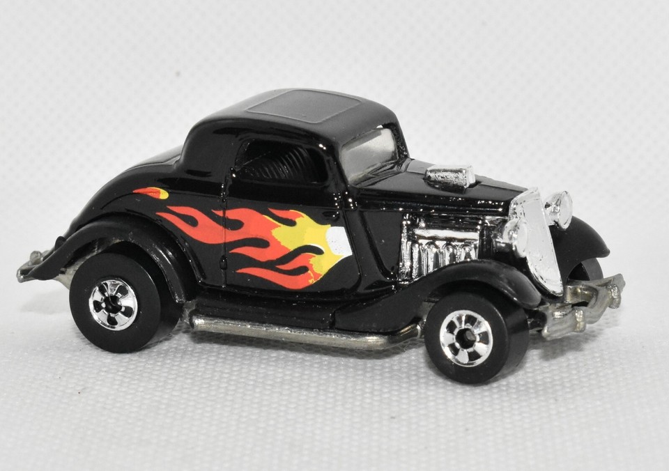 Hot Wheels Real Riders Hi-Rakers 3-Window '34 Ford Coupe Black w/Flames ...
