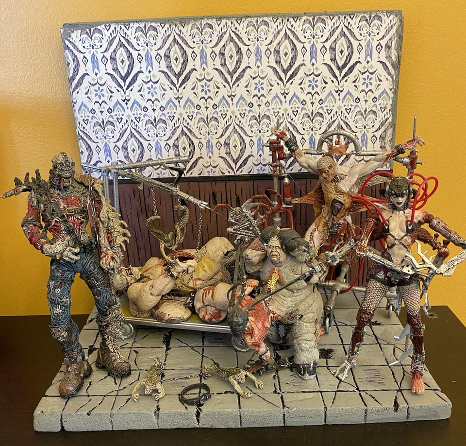 McFarlane Toys Clive Barker's Tortured Souls + Curse of Spawn 5x Figure ...
