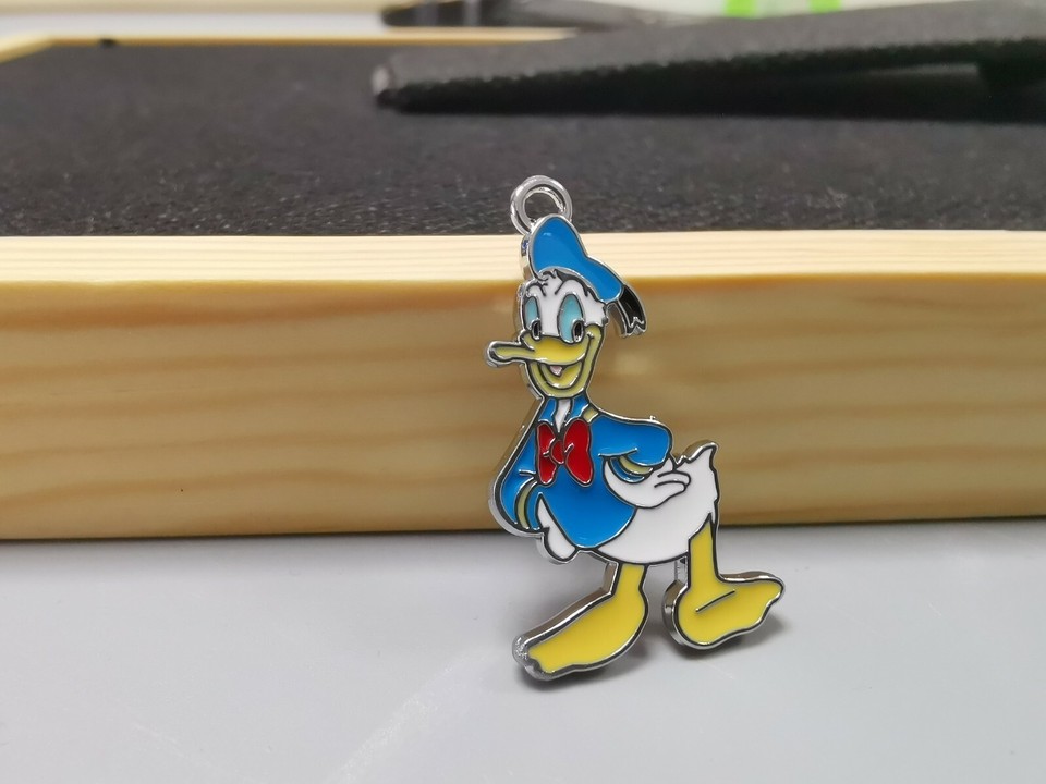 20pcs cartoon Donald Duck Metal Charm Pendant DIY Necklace Jewelry ...