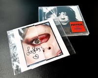 LADY GAGA Mayhem CD SIGNED Art Card | Offer of the day