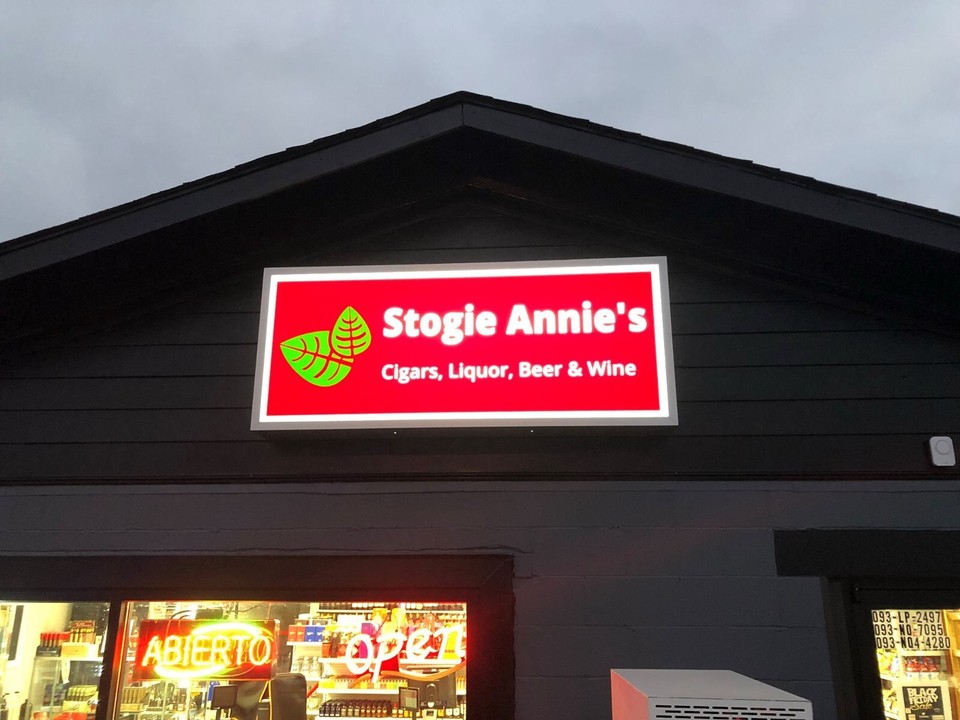 Single-Sided 4x8 LED LIGHTED outdoor CUSTOM business sign | box frame ...