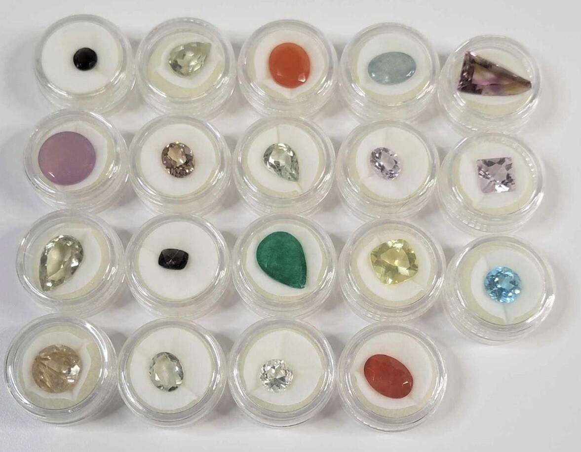 100 + Gemstone Lot Diamonds Padparadscha Sapphire Opals & More In 64 ...