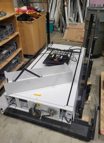 Trus-T-Lift 750 Vertical Platform Lift - Wheelchair lift - 750lbs max ...