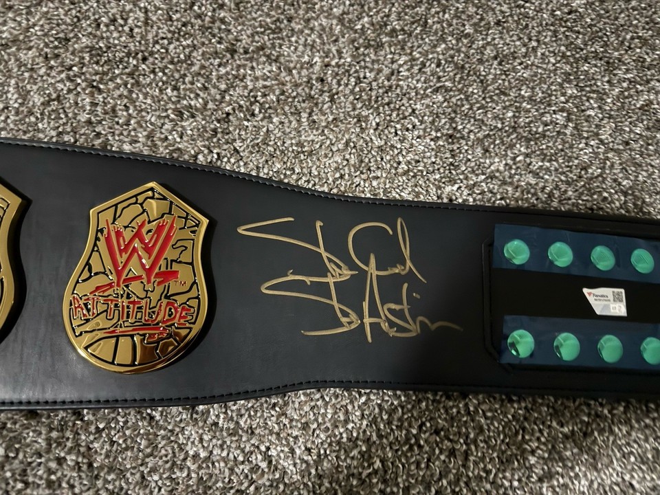 Stone Cold Steve Austin Signed WWE Smoking Skull Championship Title ...