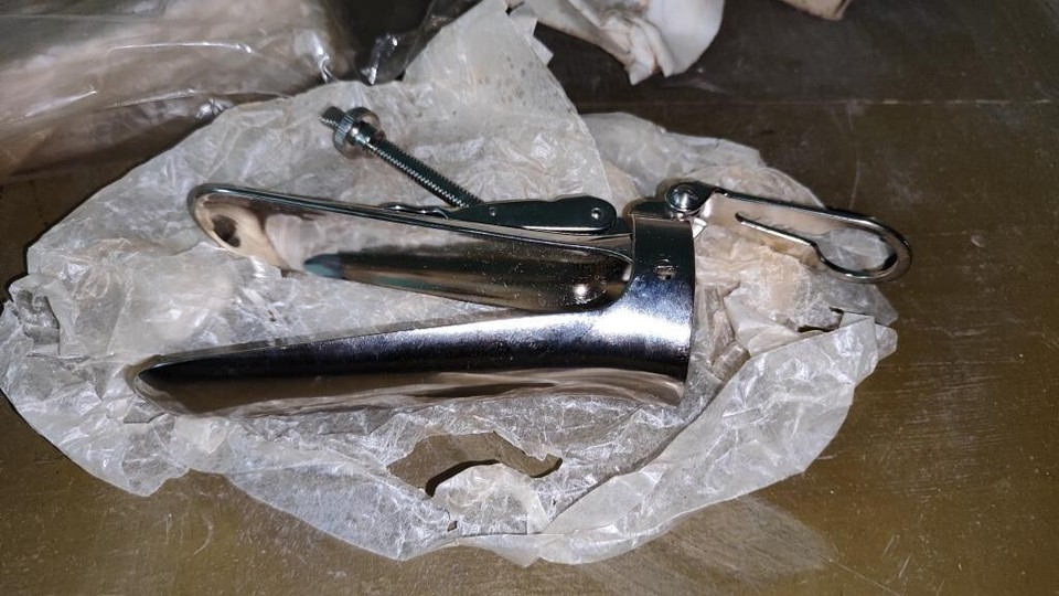 MEDICINE SURGICAL GYNECOLOGICAL SPECULUM VAGINAL Bivalve CUSCO ANTIQUE ...