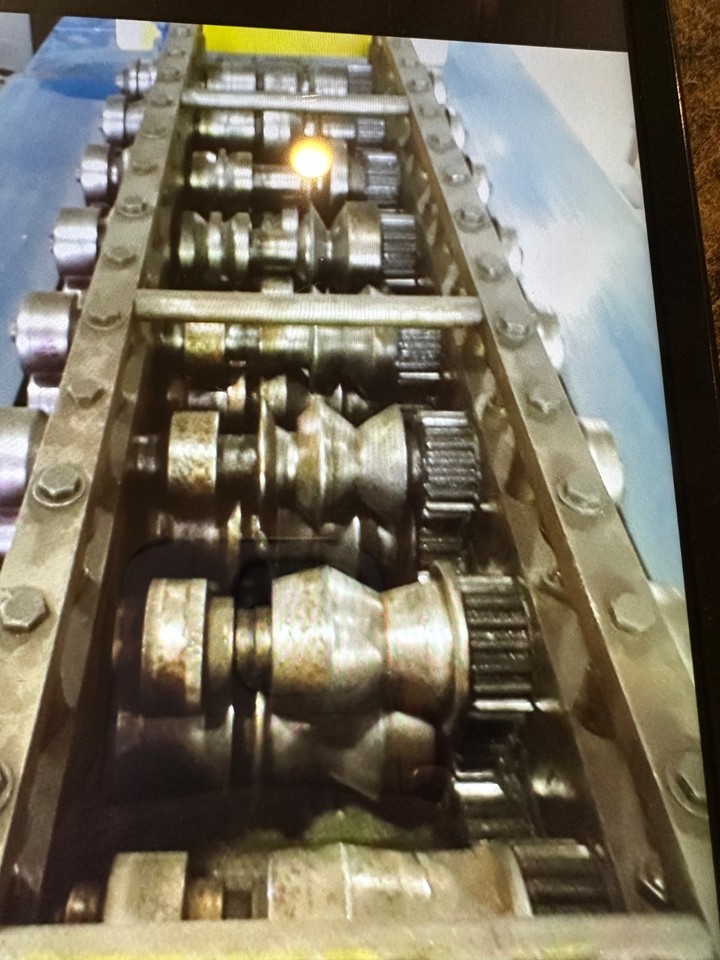 Used Engel (Lockformer) 825 with S, Drive, Male and Female Button Lock ...