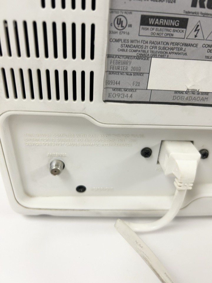 RCA CRT TV 9" Inch Model E09344 Tested Working w/ Remote White VTG ...