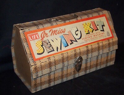 Jr. Miss Sewing Kit with Sewing Machine by Hasbro (Hassenfeld Brothers ...