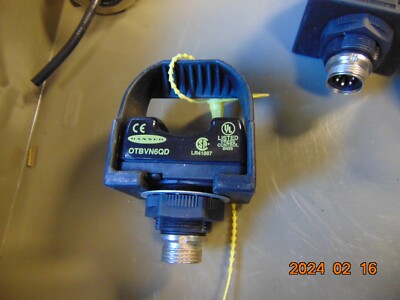 BANNER OTBVN6QD OPTICAL TOUCH BUTTON MOMENTARY ACTION 10-30VDC | eBay