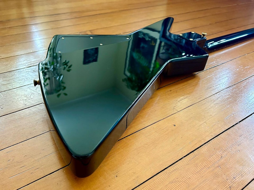 2020 Warmoth Nomad Baritone Guitar Black Gold Explorer Custom Black ...