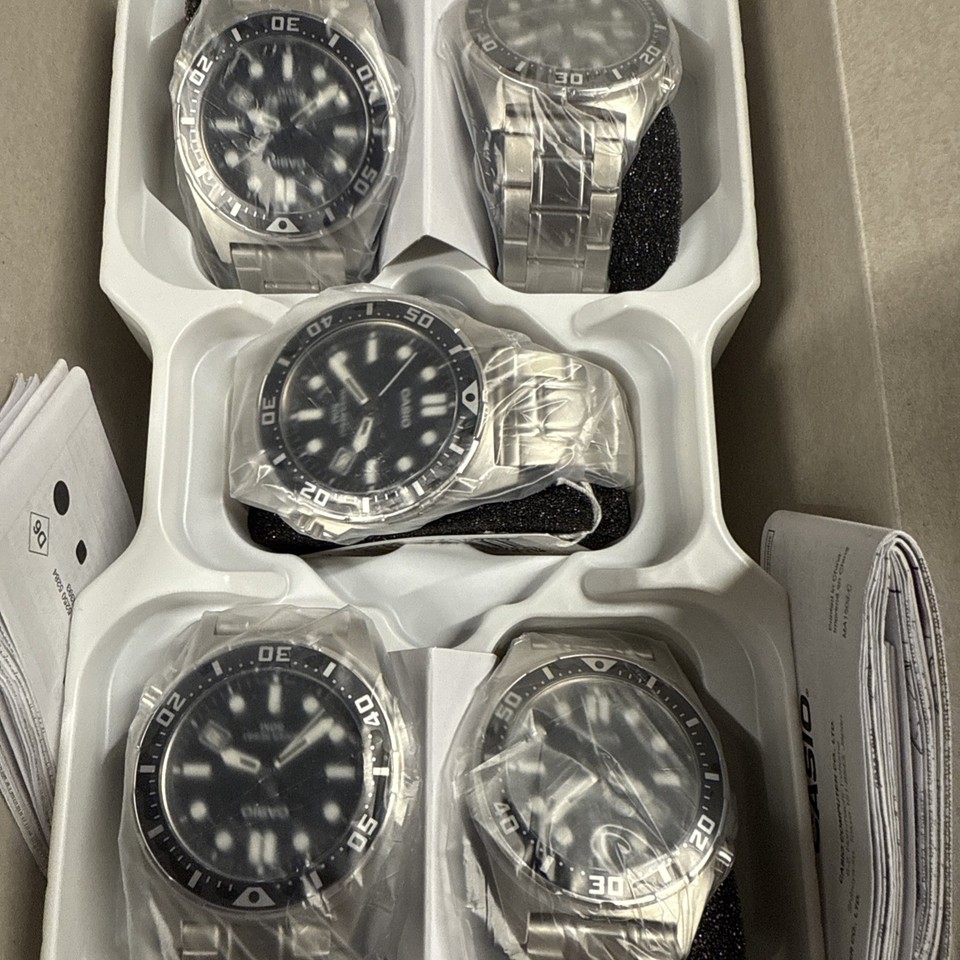 Casio MTD-135D-1A Black Dial Diver Stainless Steel Men’s Watch 100M ...
