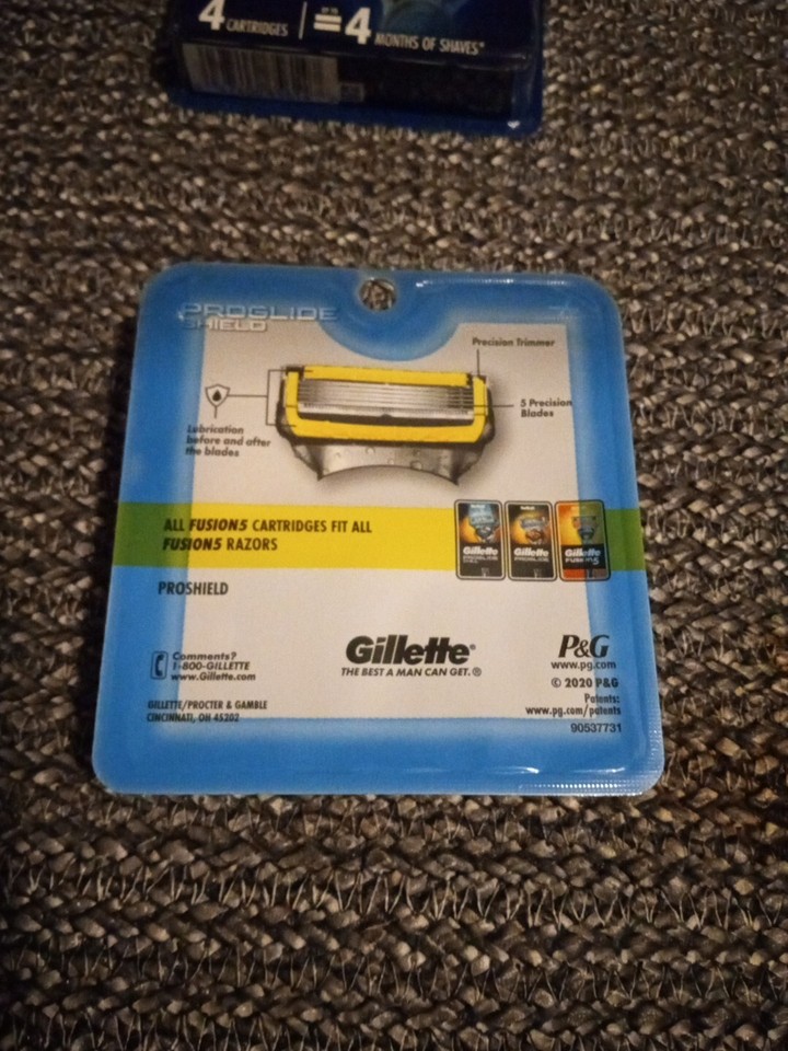 2 Gillette Proglide Shield Razor Blade Refill Cartridges - 4 ct. (YY6 ...
