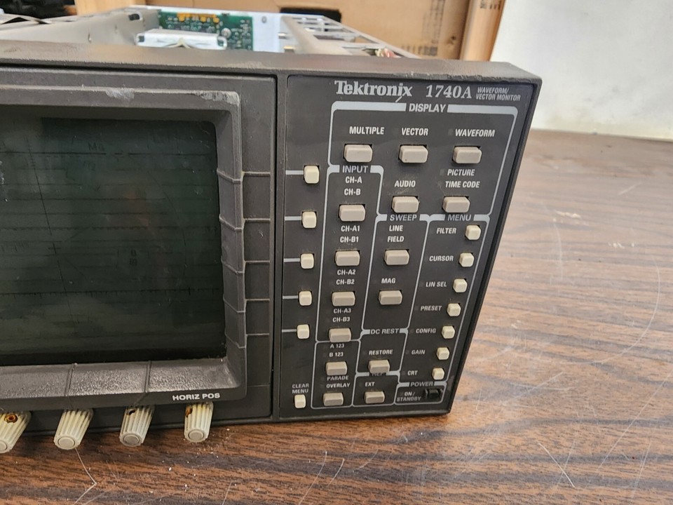 Tektronix 1740A Waveform Vector Monitor | eBay