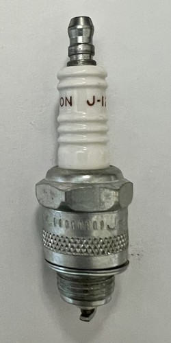 CHAMPION LAWN AND GARDEN SPARK PLUG 843 CJ8 843C | eBay