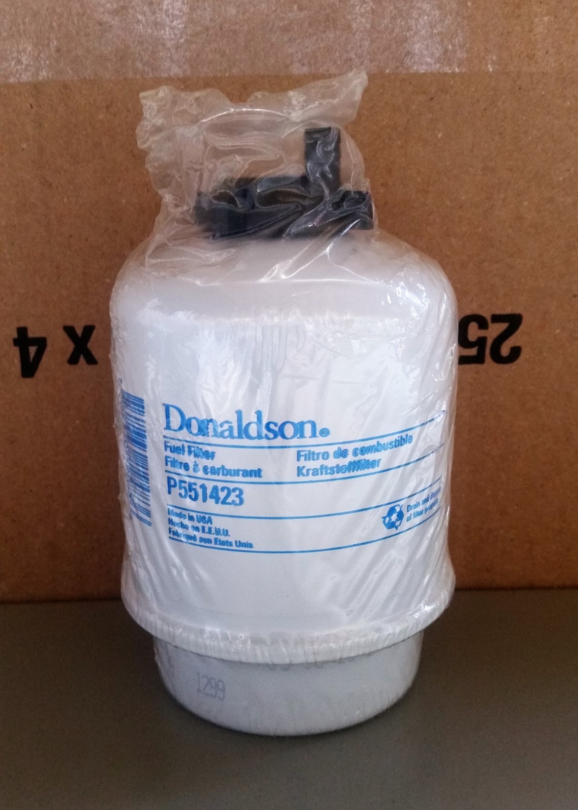 DONALDSON P551423 - Fuel filter cross reference