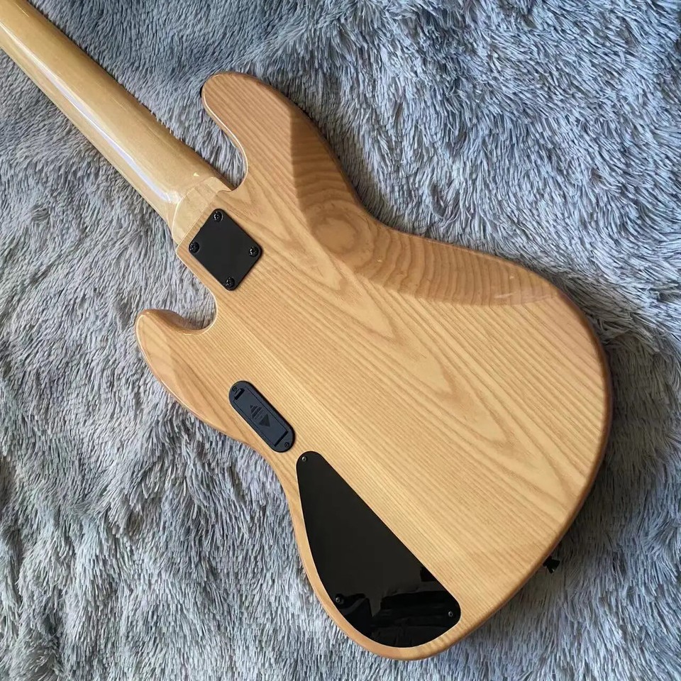 Factory Customized Six String Electric Bass Bass Guitar with A Top ...