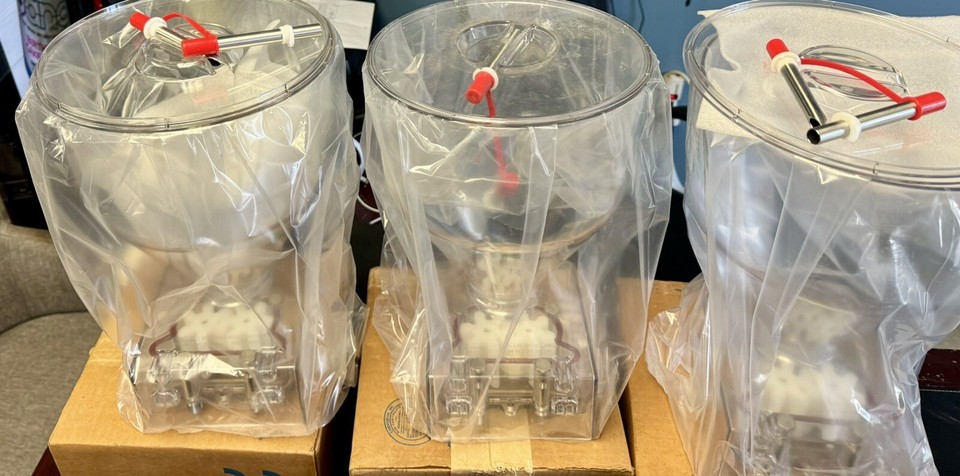 Edhard 6 Qt Clear Double Spout Donut/Pastry Filler Unit | eBay