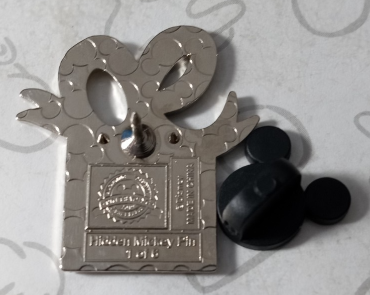 Mickey Mouse Character Presents 2019 Hidden Mickey Disney Pin 133489 ...