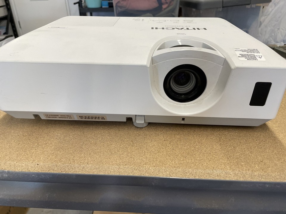 Used Hitachi CP-X2530wn 2700 Lumens 3LCD Projector Computer HDMI VGA | eBay