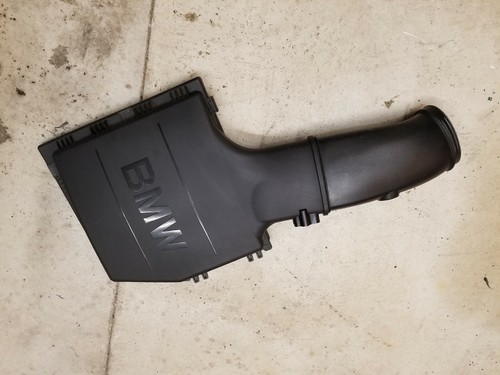 09-13 OEM BMW E90 LCI N55 Intake Muffler Cover 13717599284 335i 135i X1 ...