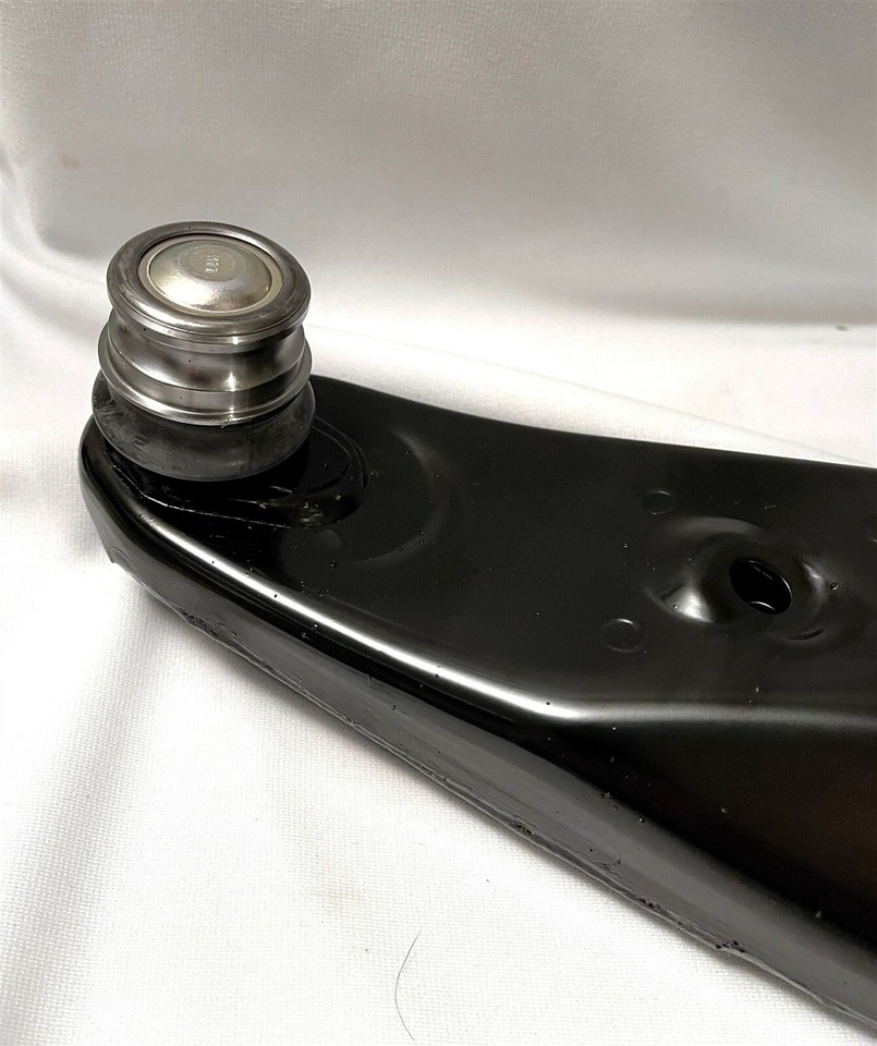 NEW OEM 2019-21 Subaru Crosstrek Forester Front Lower Control Arm RH ...