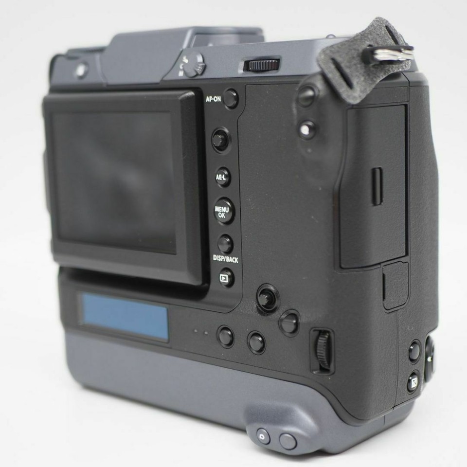 Mint FUJIFILM GFX 100 body, 24 shots, super rare, limited time only ...