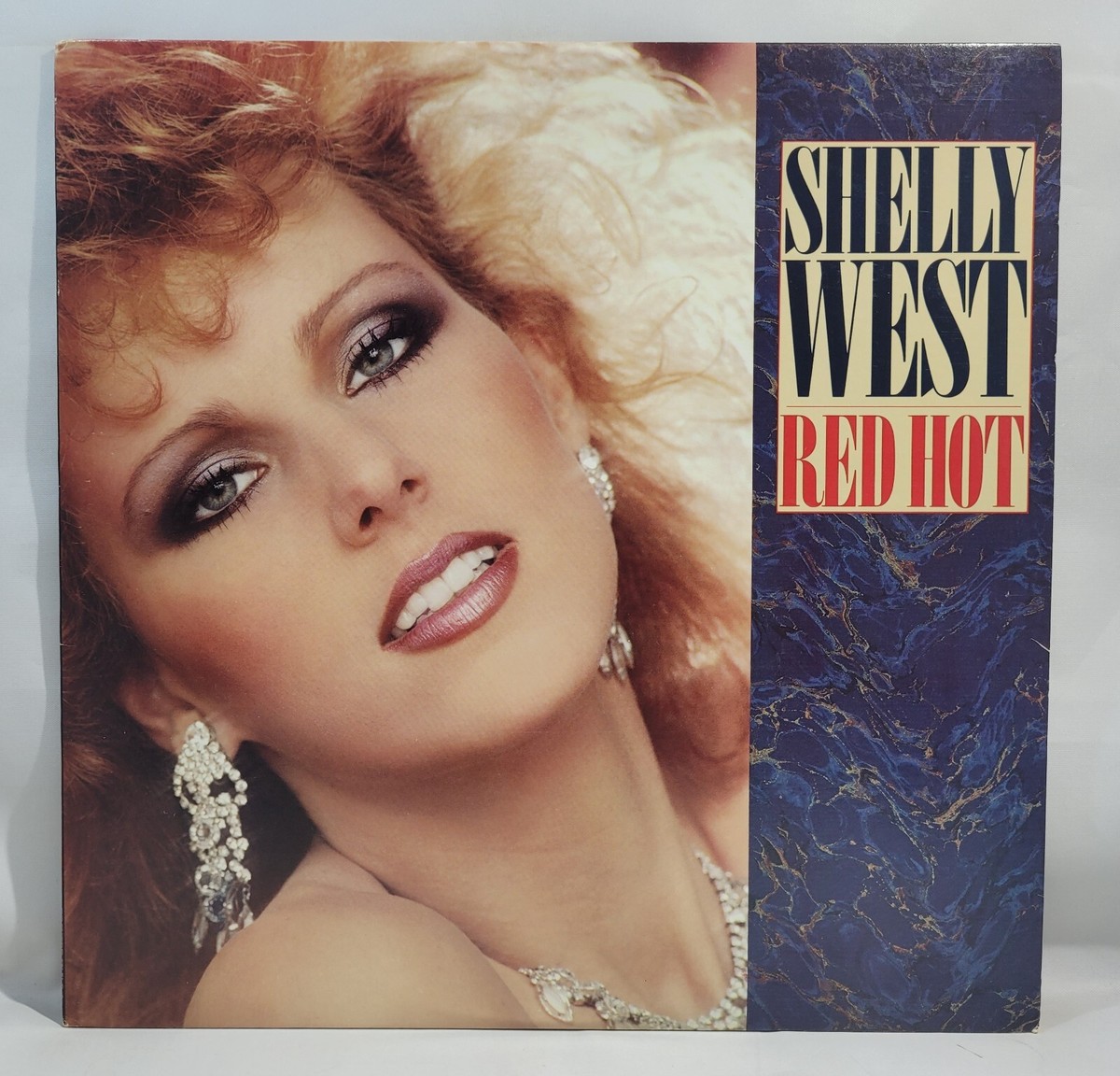 Shelly West's Instagram, Twitter & Facebook on IDCrawl