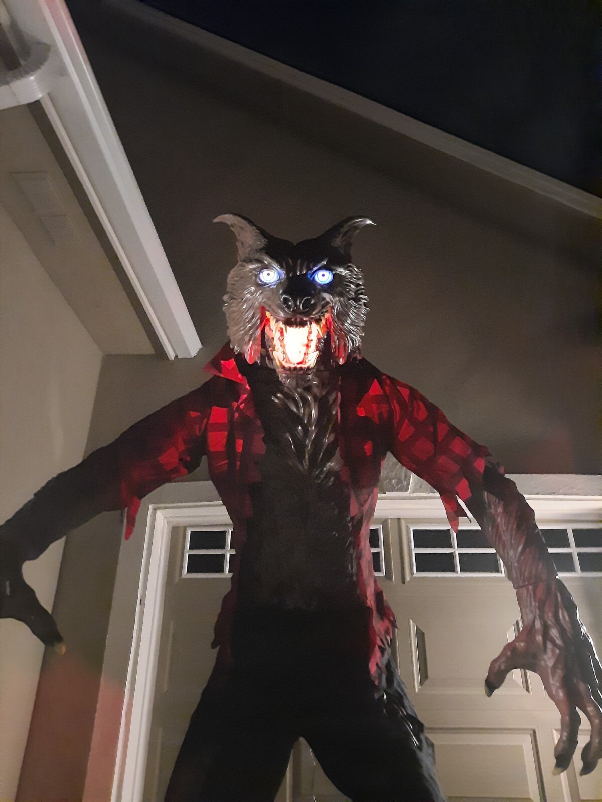 Home Depot Holiday Halloween Animatronic 9.5 ft Animated Immortal ...