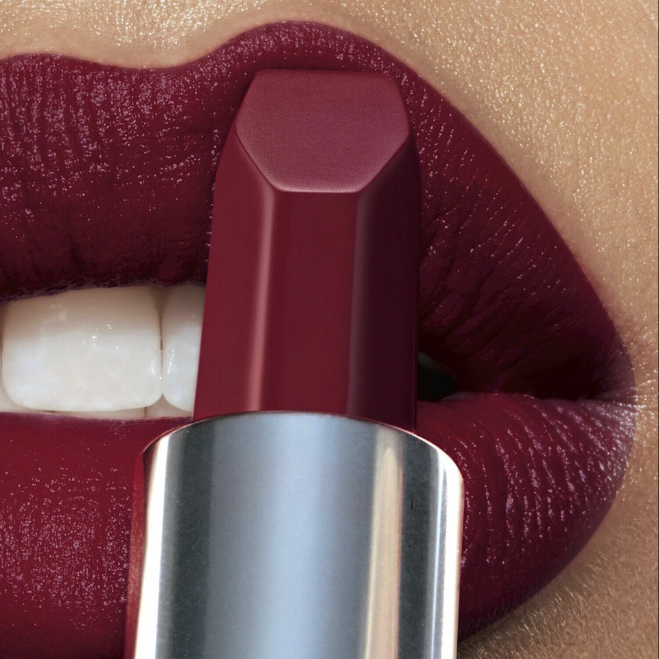 Avon MATTE LEGEND Ultimate Lipstick 3,6g New 757897482357| eBay