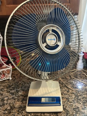 Vintage Galaxy Fan Blue Blades Oscillating 12-1 Style K-1 Aqua 3-Speed ...