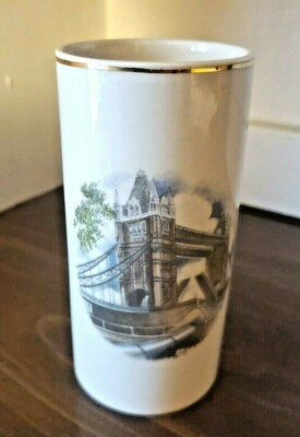 Royal Worcester Spode Palissy London Bridge Gold Rimmed Ivory Bud Vase ...