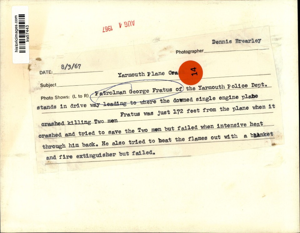 1967 Press Photo Patrolman George Fratus stands where plane crashed in ...