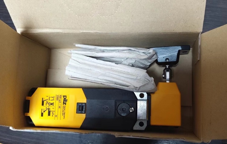 1pc PILZ PSEN me1S / 1AR Safety Switch 570001 | eBay