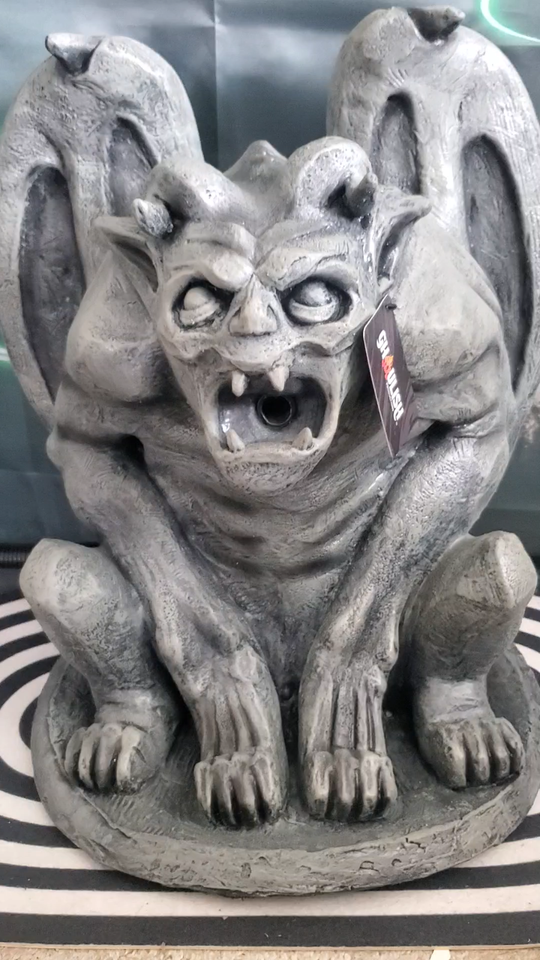Gothic Deluxe Gargoyle Halloween Latex Foam Prop With Fog Hose For ...