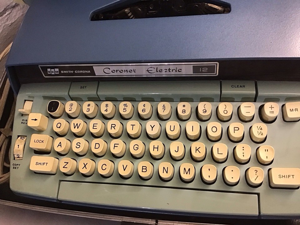 Vintage Smith-Corona Blue Coronet Automatic 12 Typewriter MCM Robin Egg ...