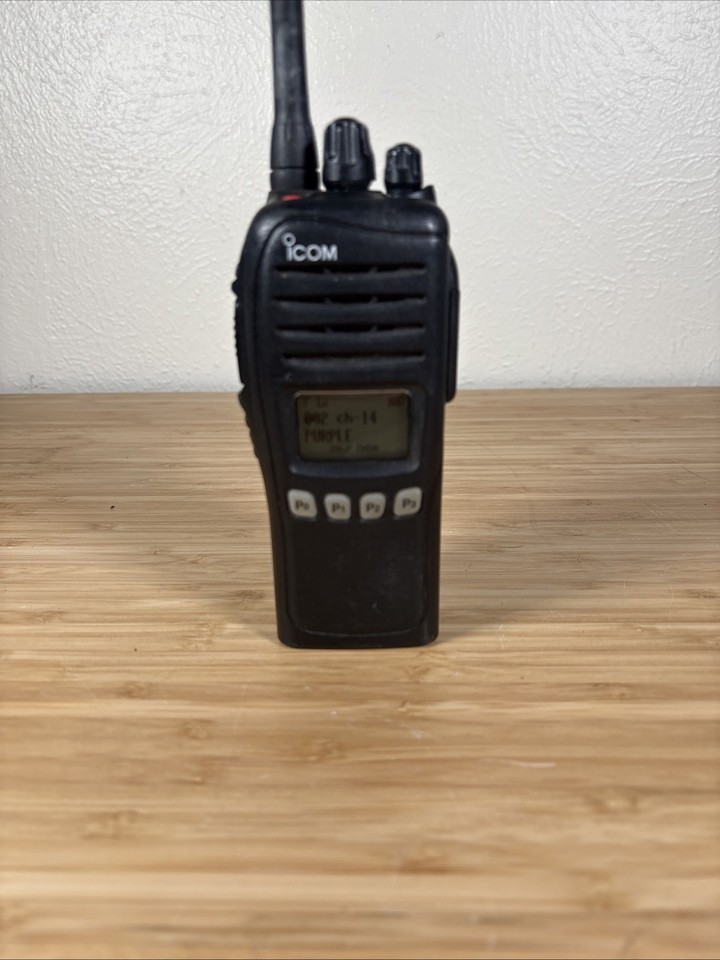 ICOM RADIOS VHF Handheld Radio MODEL:IC-F3161DS | eBay