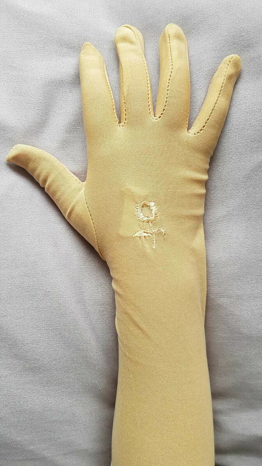 Long Full Finger Gloves Hand Cover Ladies Colour: Beige & Black Evening ...