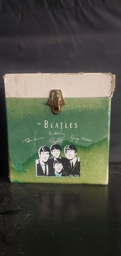 VINTAGE BEATLES 45 RPM RECORD CARRYING CASE JOHN LENNON PAUL MCCARTNEY ...