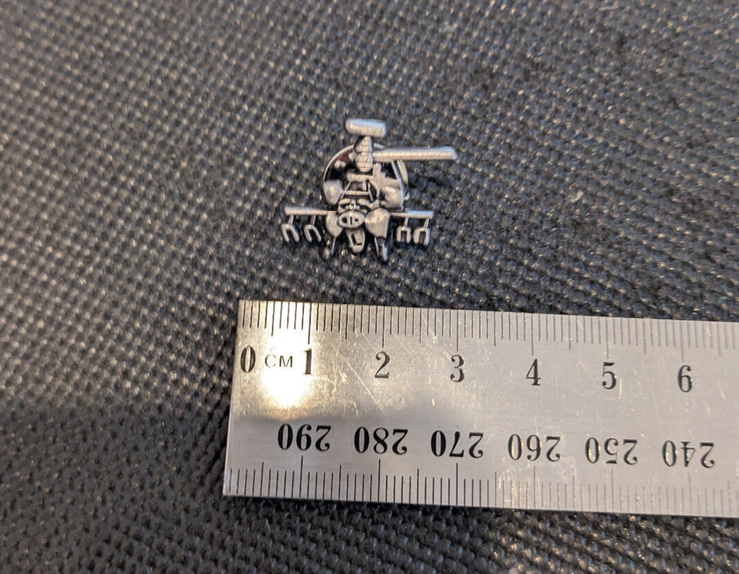 MILITARY APACHE AH-64 HELICOPTER METAL PIN / BADGE | eBay