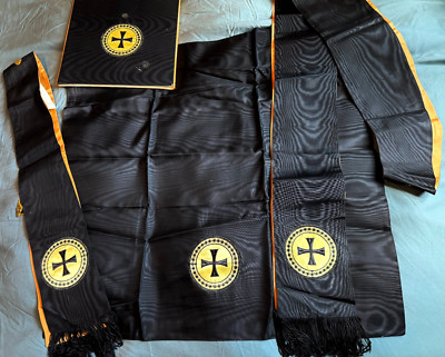 4 PC. CATHOLIC PRIESTS BLACK & GOLD STOLE MANIPLE CHALICE VEIL & BURSE ...